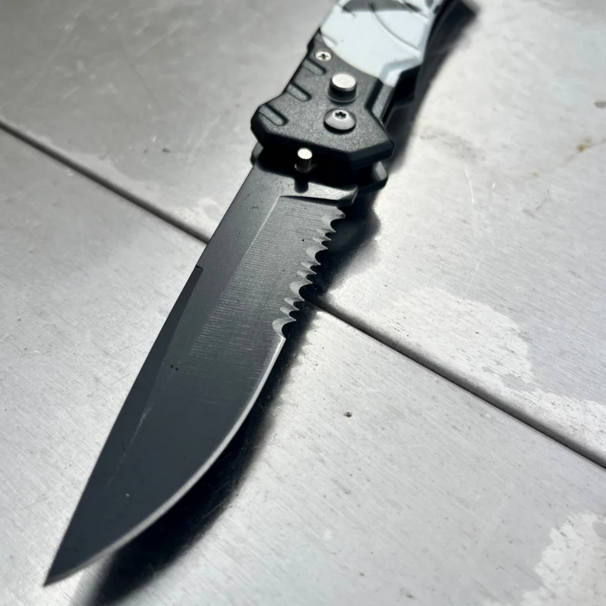 Push Button Automatic Knives | Unlock the Power – AnyTime Blades